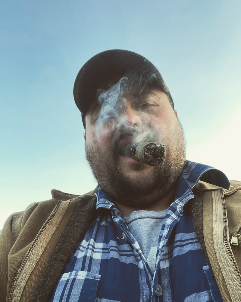 Cigar Bull 20 Pics Xhamster