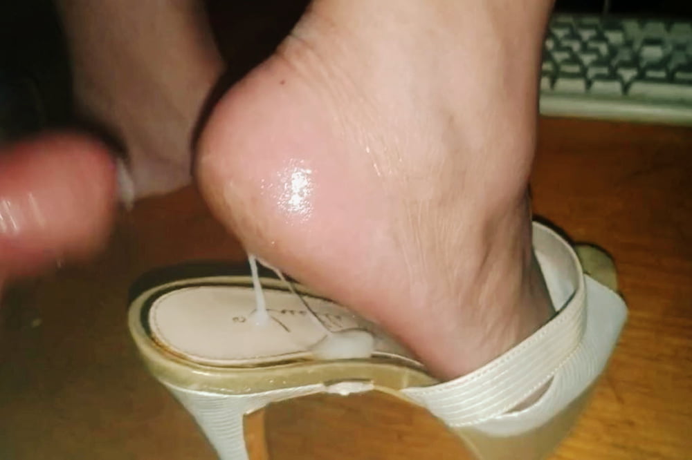 Cuming In My Heels 8 Pics Xhamster