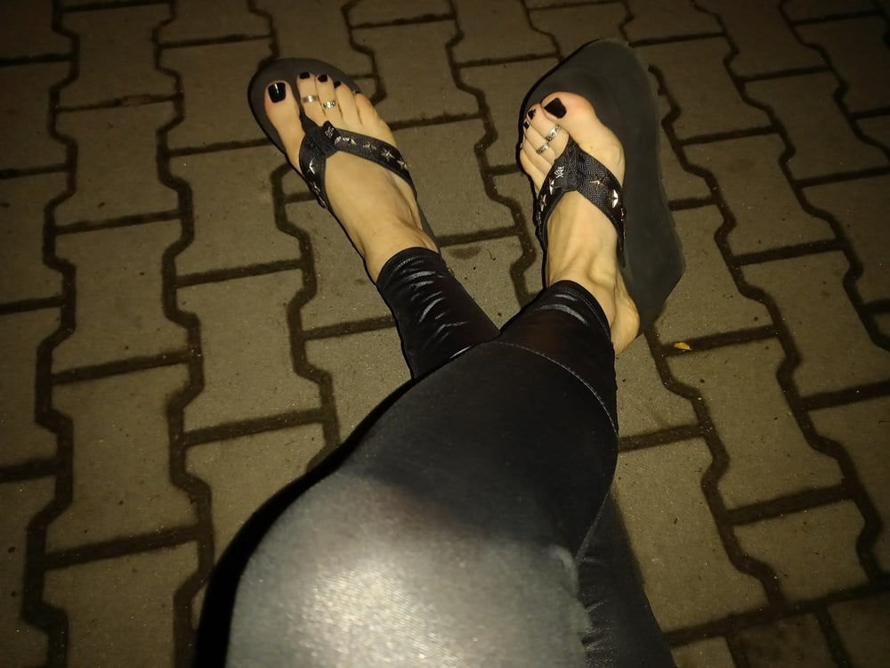 Platform Flip Flops 26 Pics Xhamster
